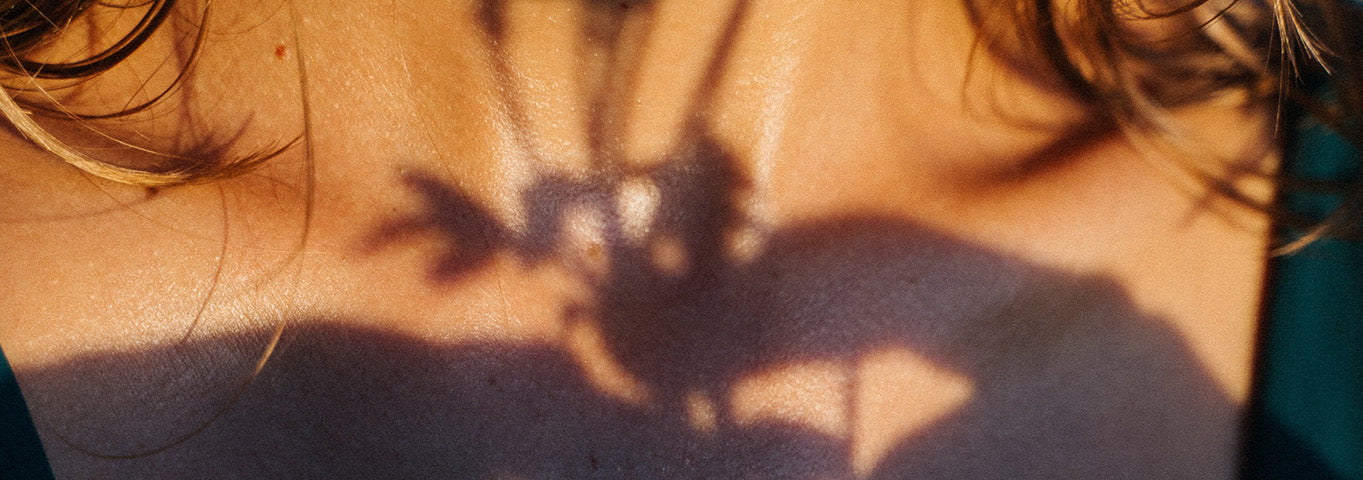 10 Essential Tips for Protecting Our Skin from the Sun – Everviolet